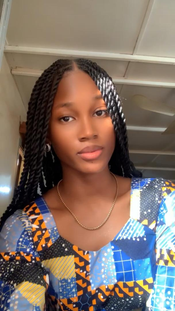 Carelle NAGANDA | Curriculum Vitae